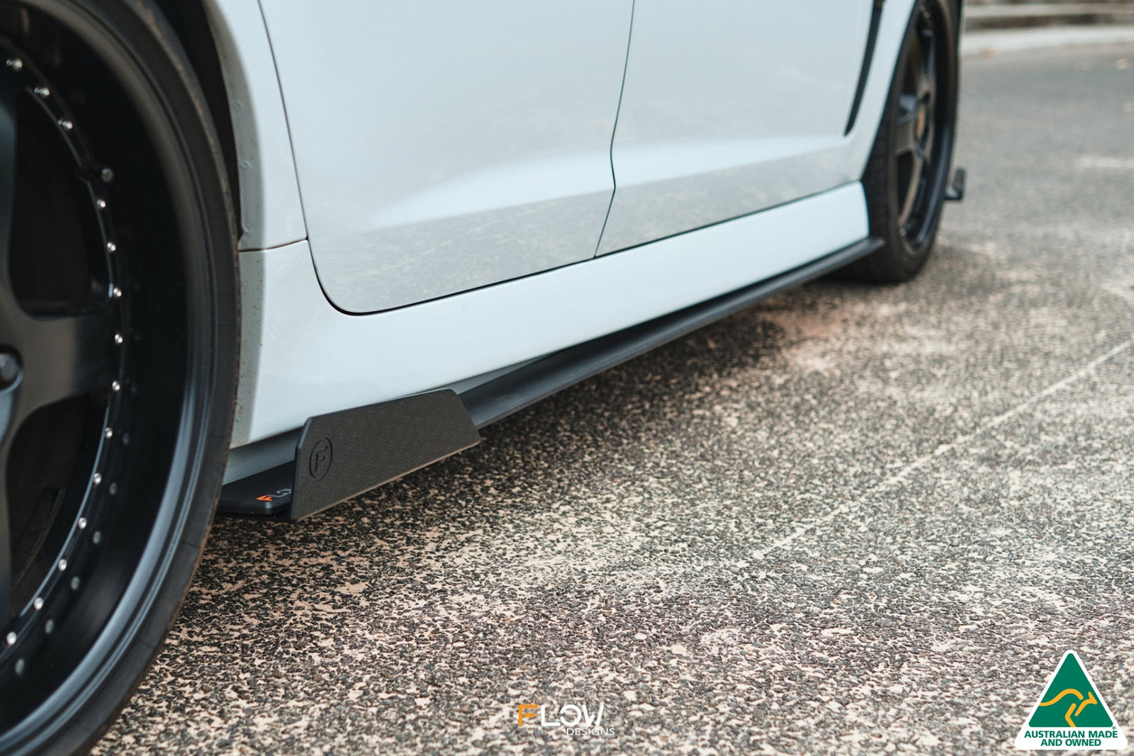 Buy Holden VF Commodore S2 Sedan Side Skirt Splitters Online | Flow ...